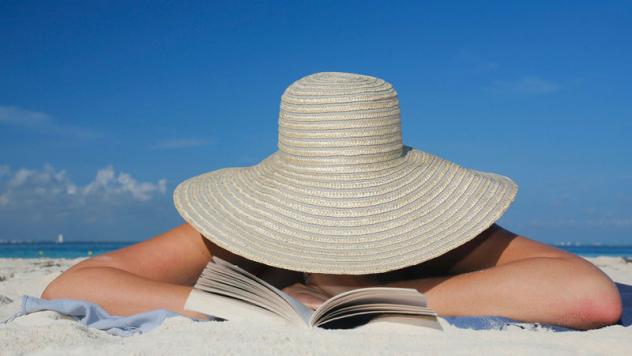 Paging All Readers: Let Us Help Pick A Good Book For The Summer | Las ...